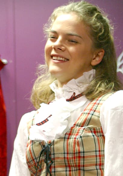 Watch Fergus McPhail S01:E12 - Budget Teen - Free TV Shows | Tubi