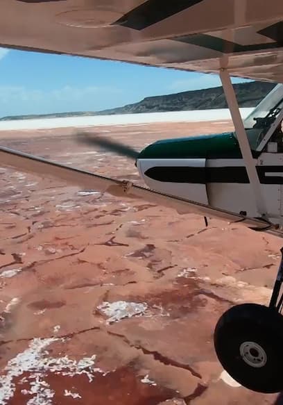 Watch On the Wing S01:E08 - Kenya: The Flying Maasai - Free TV Shows | Tubi