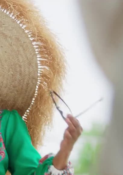 Watch Fantasy Island (2021 Series) S01:E104 - Quantum Entanglement ...