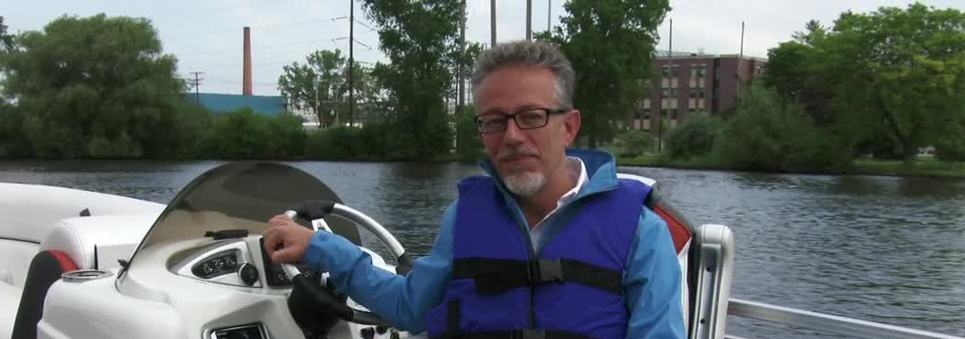 Watch The Boat Show S03:E21 - Pontoon - Free TV Shows | Tubi