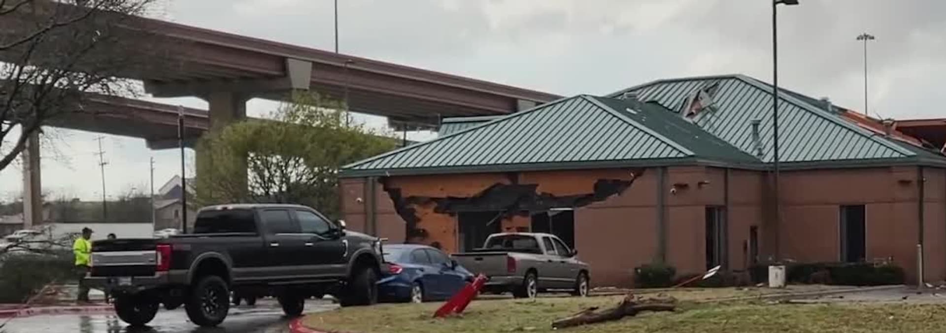 Watch Deadline to Disaster S03:E02 - Texas Tornado Terror - Free TV ...