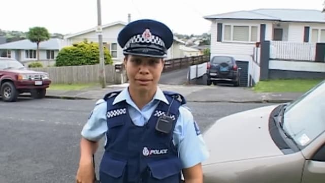 Watch Police Ten 7 S13:E04 - Episode 4 - Free TV Shows | Tubi