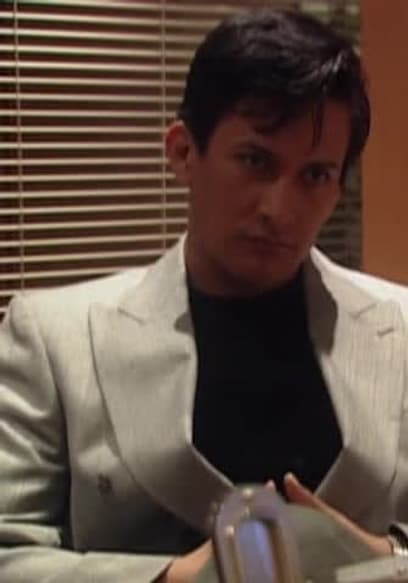 Watch Todo Por Amor S01:E11 - Capítulo 11 - Free TV Shows | Tubi