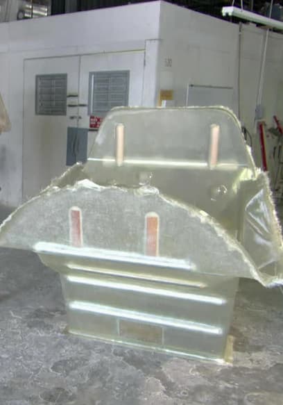 Watch How It's Made S08:E02 - Crop Dusters and Corn Whiskey - Free TV ...