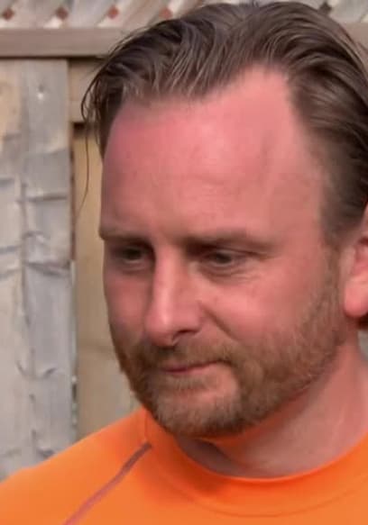 Watch Disaster Decks S03:E10 - The Deck Carrie Hates - Free TV Shows | Tubi