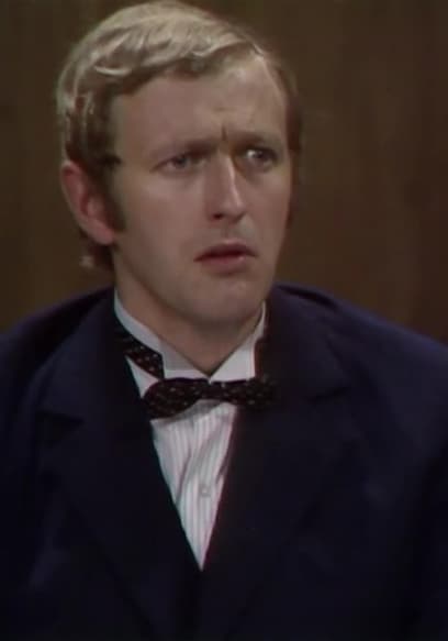 Watch Monty Python's Flying Circus S02:E02 - The Spanish Inquisition ...