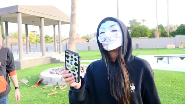 Watch Spy Ninjas S17:E08 - CWC DESTROYER HACKER GADGET - Project Zorgo ...