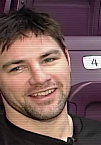 Watch That Chapter S04:E03 - This Sinister Hockey Star Killed to Keep ...