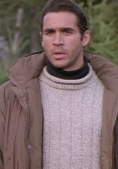 Watch Highlander S02:E13 - Bless the Child - Free TV Shows | Tubi