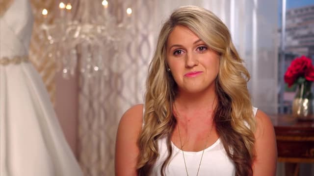 Watch Say Yes to the Dress S14:E17 - Looks Like a Torture Device - Free ...