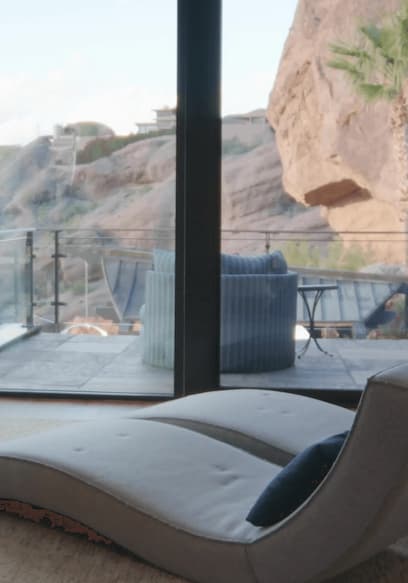 Watch Staycation S01:E03 - Scottsdale, Arizona - Free TV Shows | Tubi