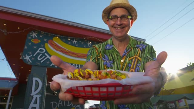 Watch Food Paradise S02:E03 - Wiener Takes All - Free TV Shows | Tubi
