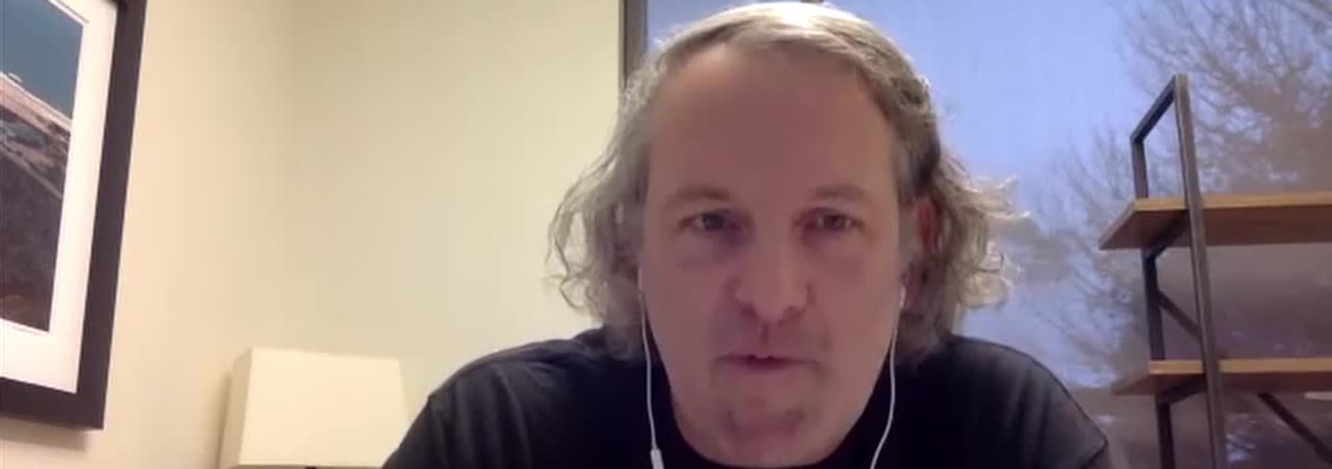 Watch About the Authors TV S02:E21 - Kevin Mauer - Free TV Shows | Tubi