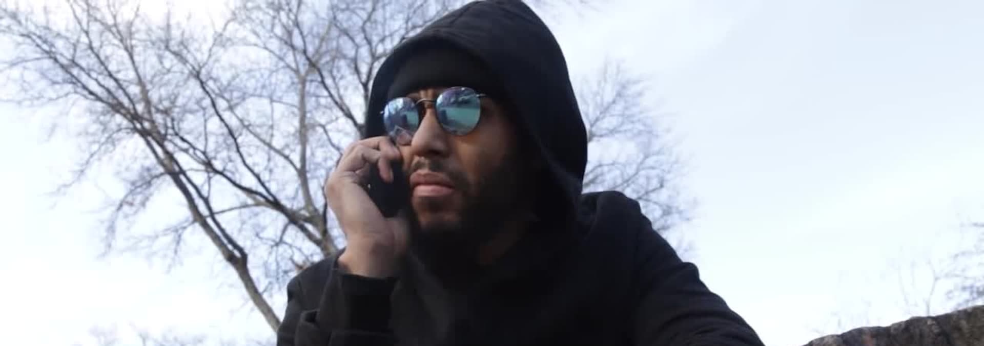 Watch Juicy S02:E03 - Wolf Is in Town - Free TV Shows | Tubi