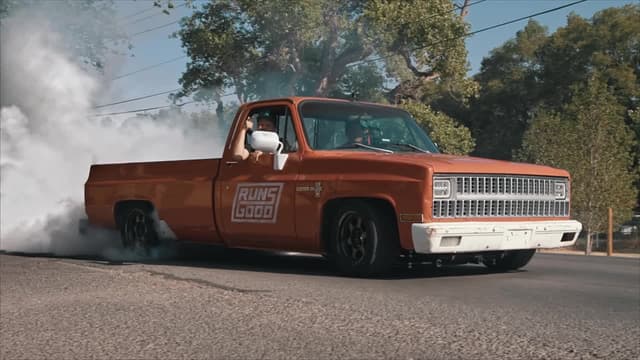 Watch Runs Good S01:E01 - The Soul Crusher Mustang - Free TV Shows | Tubi