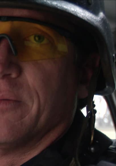 Watch SWAT S02:E07 - Dallas SWAT (#24) - Free TV Shows | Tubi