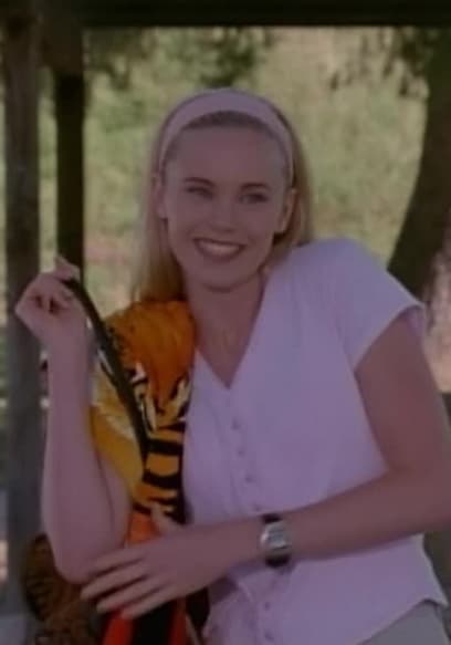 Watch Mighty Morphin Power Rangers S03:E19 - Changing of the Zords (Pt ...