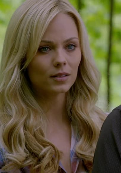 Watch Bitten S01:E04 - Grief - Free TV Shows | Tubi