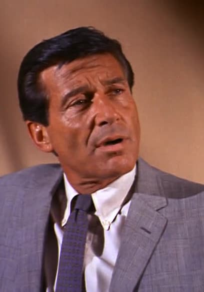 Watch The FBI S02:E19 - The Gray Passenger - Free TV Shows | Tubi