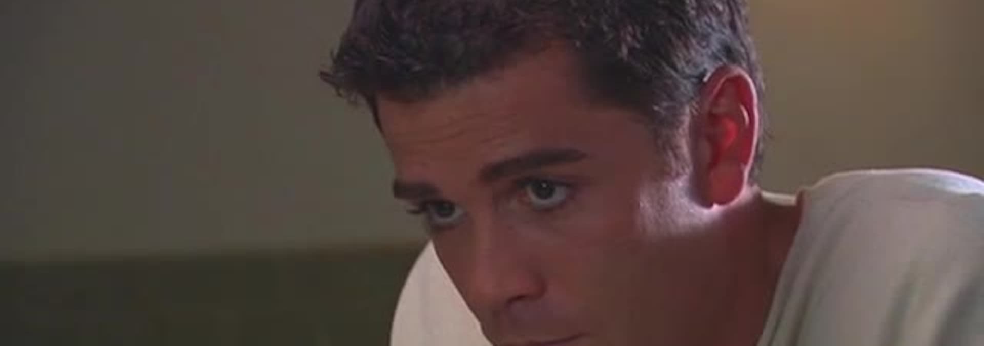 Watch Sue Thomas: F.B.Eye S02:E203 - Breaking Up Is Hard to Do - Free ...