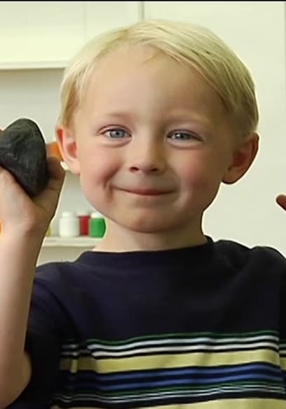 Watch Signing Time S02:E25 - Box of Crayons - Free TV Shows | Tubi