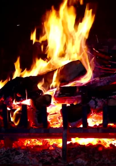 Watch Fireplace Lounge S02:E202 - Happy Holidays Fireplace - Free TV ...