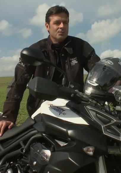 Watch Motorcycles S02:E13 - Triumph Tiger 800 XC - Free TV Shows | Tubi