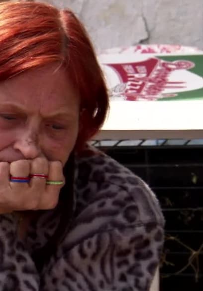 Watch Hoarding: Buried Alive S07:E08 - My Teeth Are Lost in the Pile - Free TV Shows | Tubi