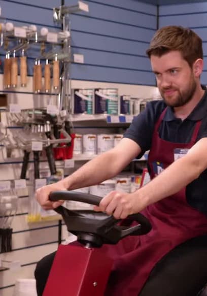 Watch Bad Education S03:E06 - Prom - Free TV Shows | Tubi