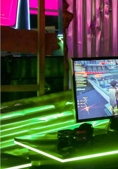 Watch Reset S01:E05 - Fandom vs Marketing: That Game Chose You - Free ...