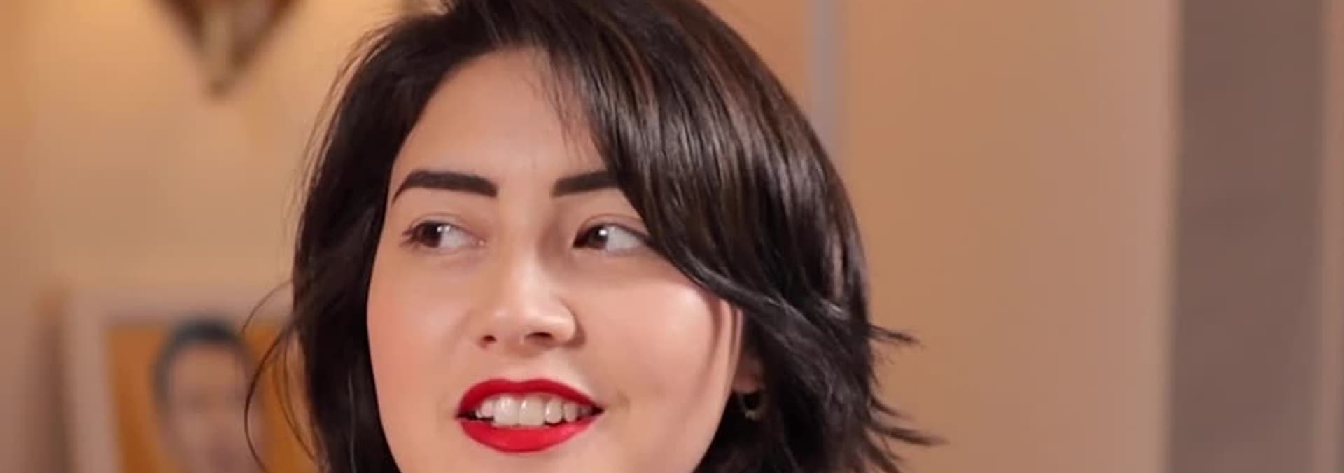 Watch The Uncle Roger Show S02:E01 - Crazy Office Cooking - Free TV Shows | Tubi