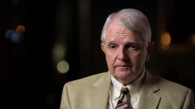 Watch Mayday: The Accident Files S01:E09 - Deadly Distractions - Free ...