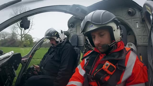 Watch Helicopter ER S01:E01 - Episode 1 - Free TV Shows | Tubi
