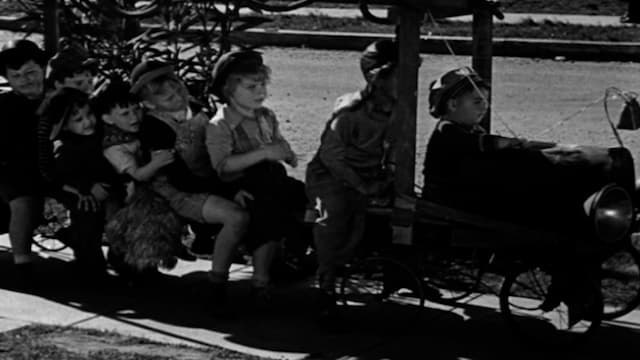 Watch The Little Rascals S01:E68 - Fishy Tales - Free TV Shows | Tubi