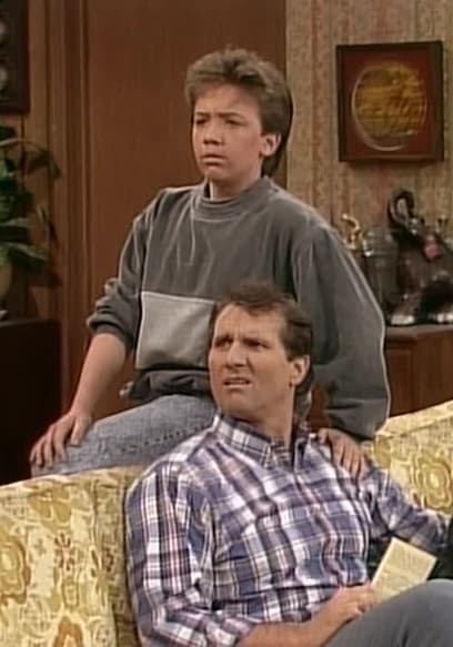 Watch Married... with Children S02:E18 - The Great Escape - Free TV ...