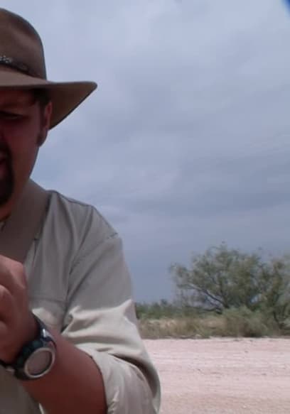 Watch Meteorite Men S01:E03 - The Odessa Iron Meteorite - Free TV Shows ...