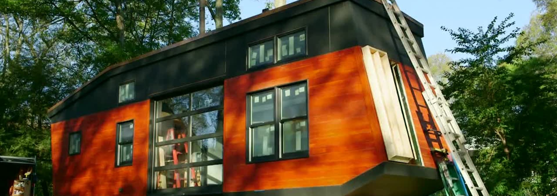 Watch Tiny House, Big Living S08:E01 - Model's Tiny Dream House - Free TV Shows | Tubi