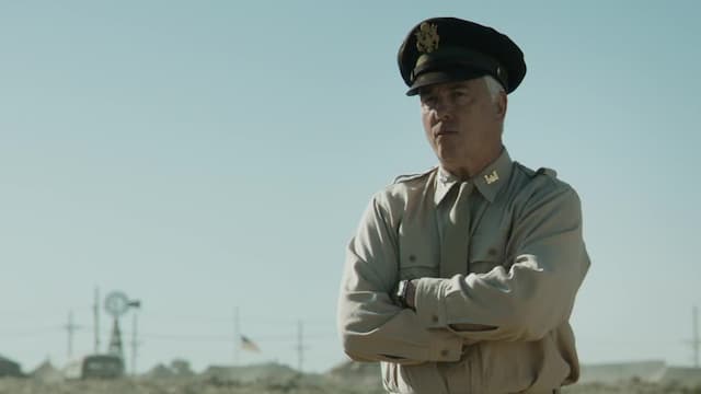 Watch Manhattan S02:E08 - Human Error - Free TV Shows | Tubi