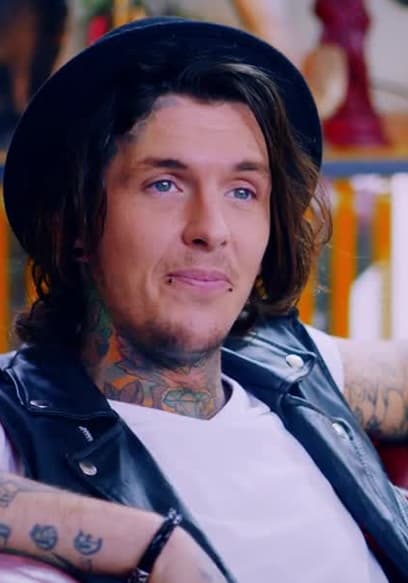 Watch Tattoo Fixers S04:E11 - Episode 11 - Free TV Shows | Tubi