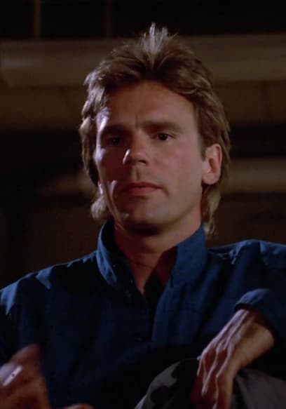 Watch MacGyver S02:E01 - The Human Factor - Free TV Shows | Tubi