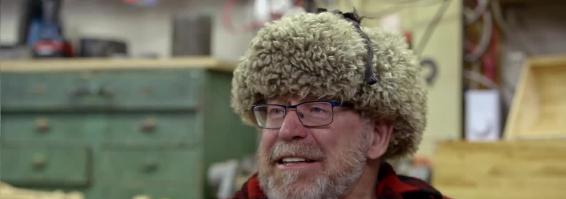 Watch Still Standing S09:E02 - Gracefield - Free TV Shows | Tubi