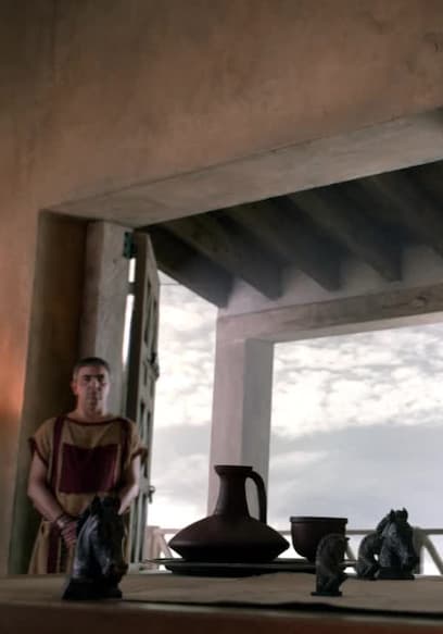 Watch Spartacus S03:E09 - Monsters - Free TV Shows | Tubi