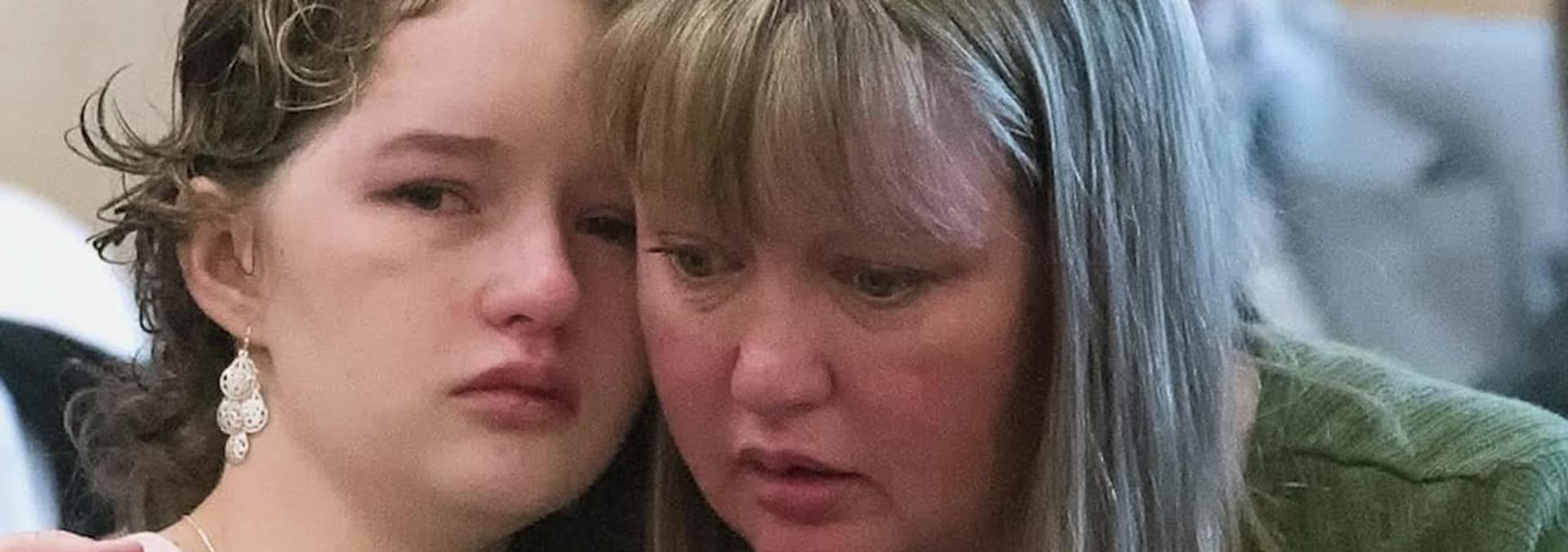 Watch #TextMeWhenYouGetHome S01:E05 - Deserae Turner - Free TV Shows | Tubi