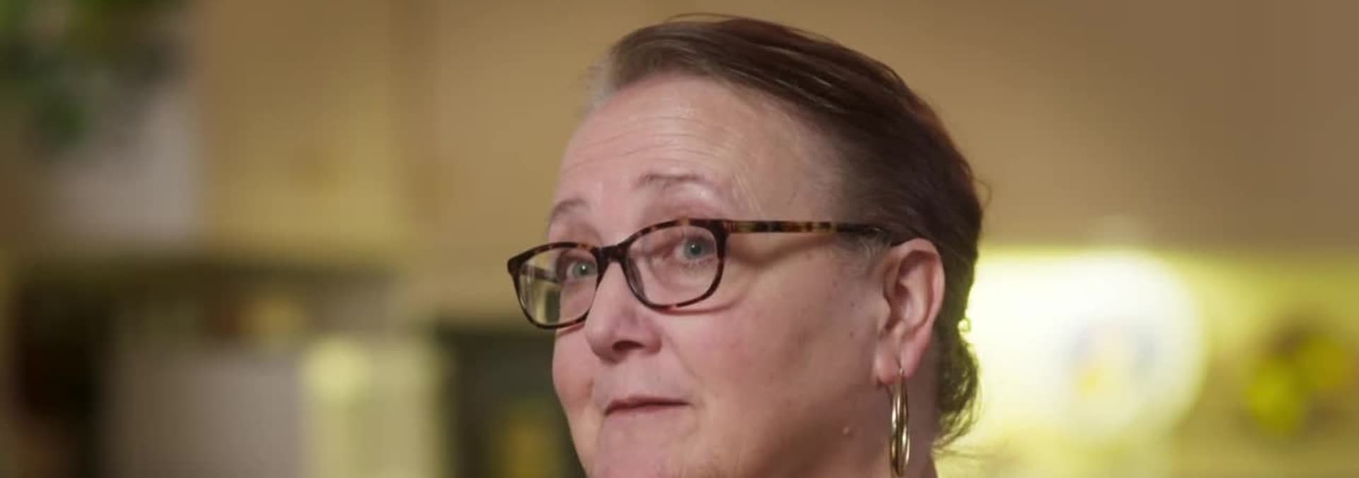 Watch Reunited S01:E05 - Anna Calhoun - Free TV Shows | Tubi