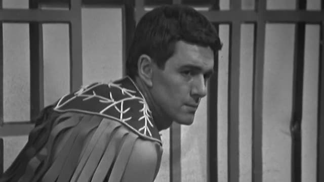 Watch Classic Doctor Who: The First Doctor S03:E11 - The Gunfighters ...