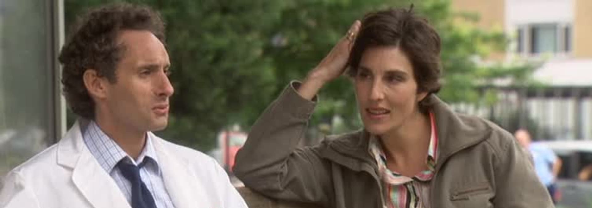 Watch Green Wing S01:E02 - Rumours - Free TV Shows | Tubi