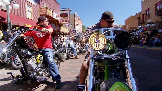 Watch American Chopper S08:E15 - Mikey's Favorite Moments - Free TV ...