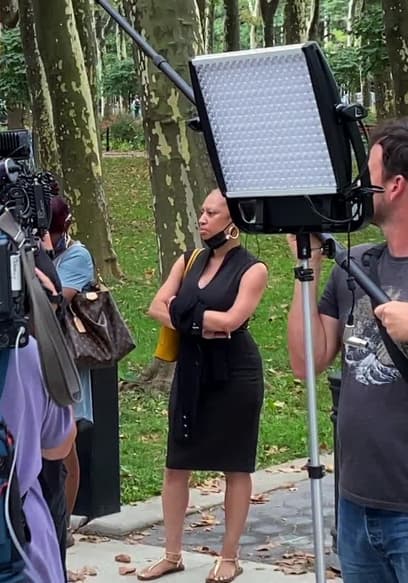 Watch Surviving R. Kelly S03:E02 - Taking a Stand - Free TV Shows | Tubi