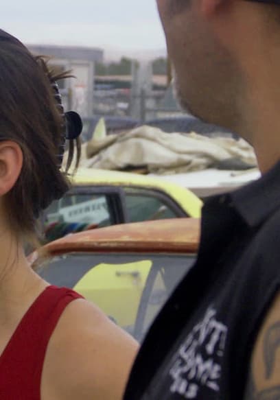 Watch Counting Cars S03:E06 - Roadrunner Recon - Free TV Shows | Tubi