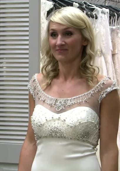Watch Something Borrowed, Something New S03:E13 - Tiny Bride, Big ...